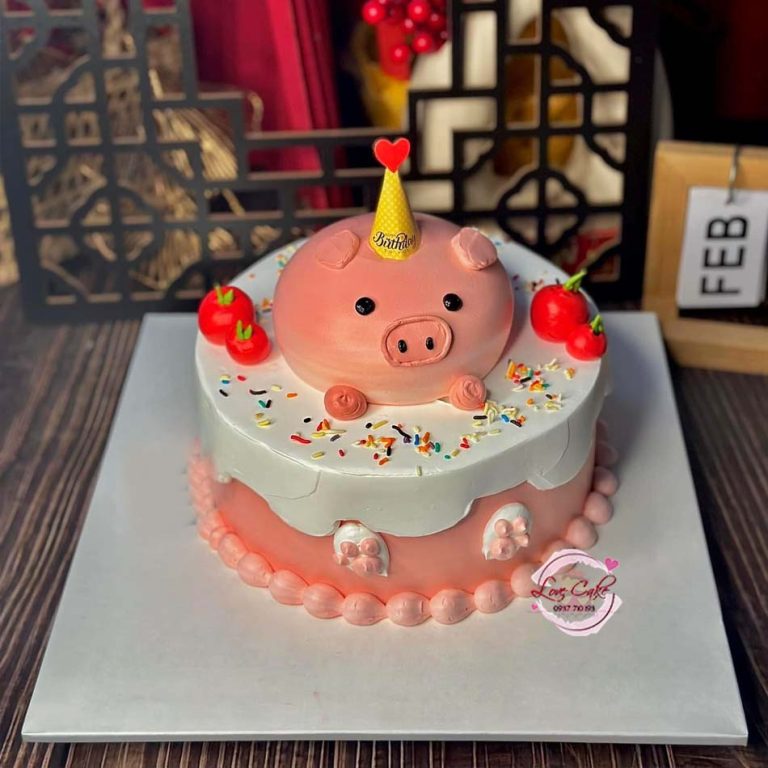 Bánh Kem Con Heo Ngộ Nghĩnh- Giao Tận Nơi HCM